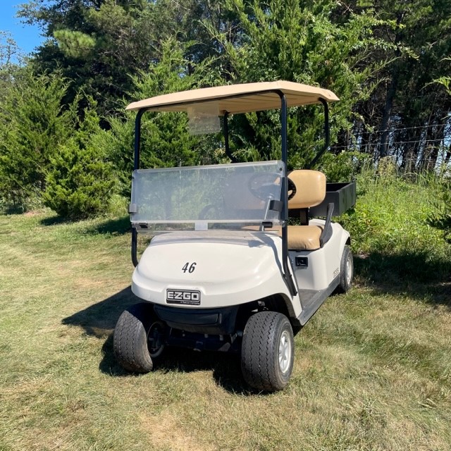 Lightly Refurbished 2016 E-Z-GO TXT Utility Cart - Patriot Golf and ...